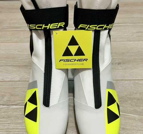 Лыжные ботинки fischer