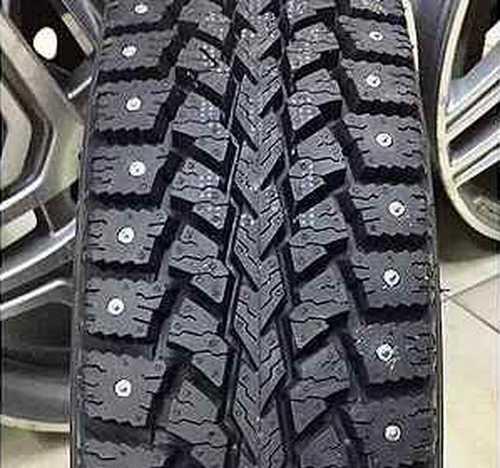 Maxxis MA-SLW Presa Spike 195/75 R16C 107Q