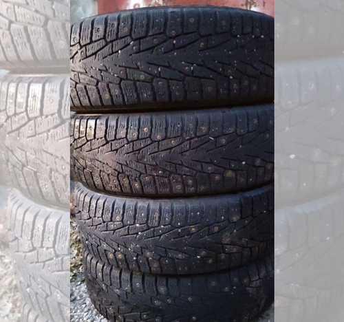 Nokian Tyres Hakkapeliitta 7 SUV 225/65 R17 106T
