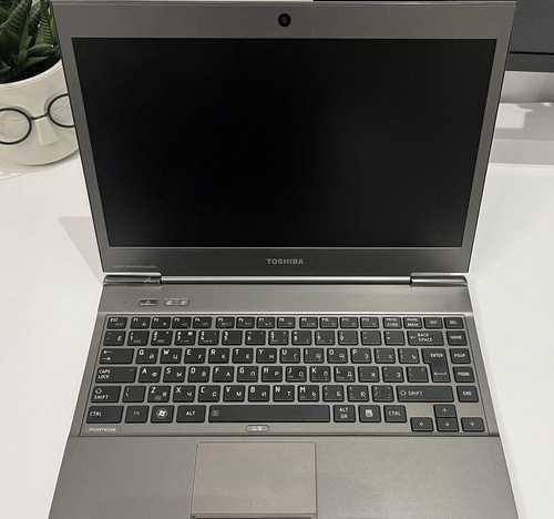 Toshiba portege z830-10f