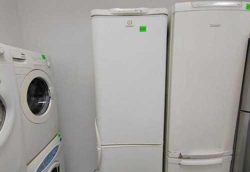 Двухметровый холодильник Indesit +1 год гарантии