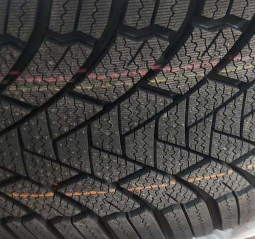 Fronway IceMaster I 255/40 R20