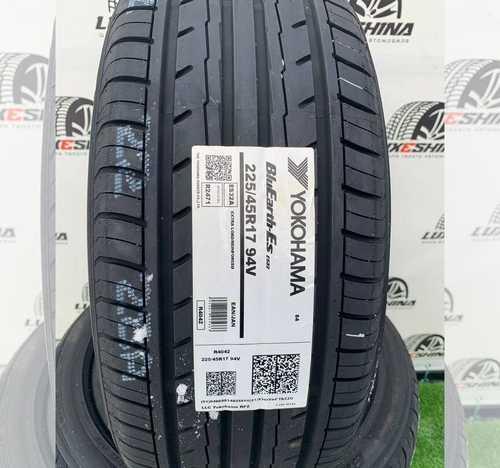 Yokohama Bluearth ES32 225/45 R17 94V