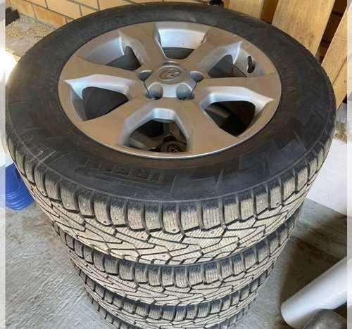 Зимние колеса в сборе Тойота 225/65 R17