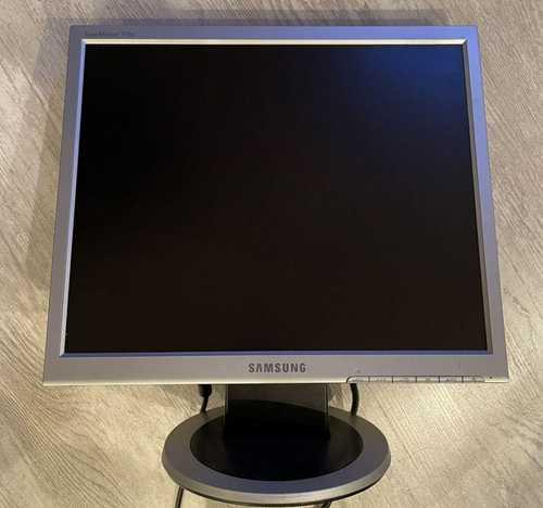 Монитор samsung syncmaster 710n