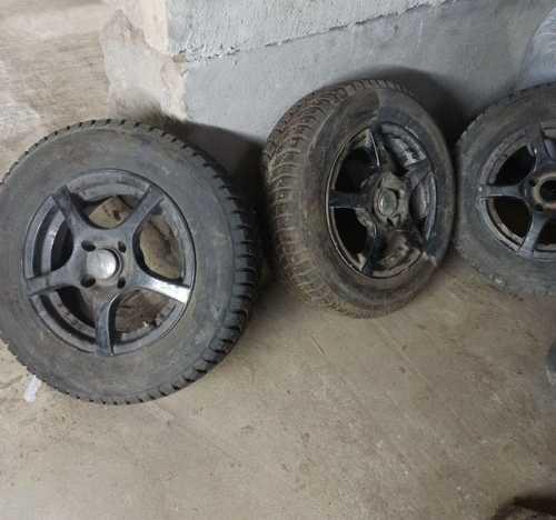 Зимние колеса r13 на ваз бу