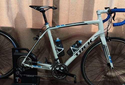 Шоссейный велосипед trek madone 2.1