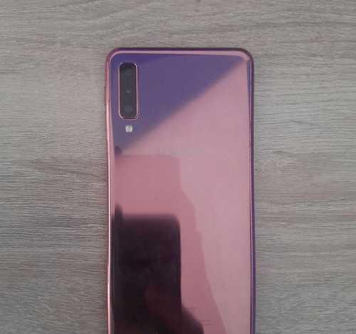 Samsung Galaxy A7 (2018), 4/64 ГБ