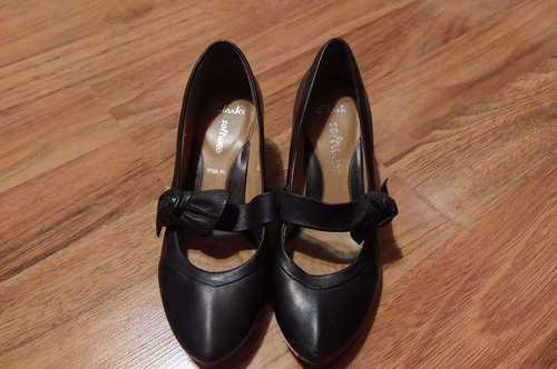 Туфли кожаные Clarks, р. 38