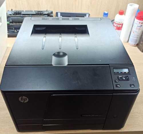 Принтер цветной HP LaserJet Pro 200 Color M251n