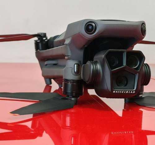DJI Mavic 3 Pro с полным комплектом