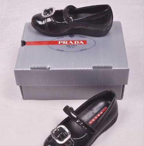 Туфли prada (нат.лак). Размер: 25