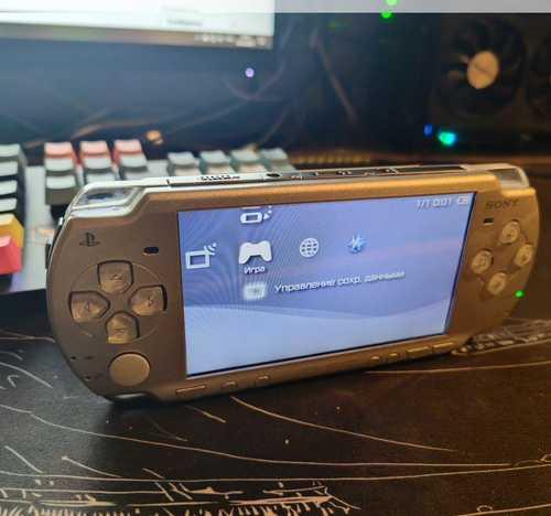 Портативная приставка Sony PSP 2000 и 3000