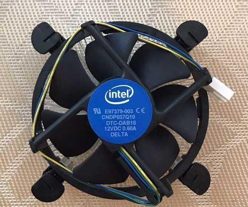 Боксовый кулер Intel