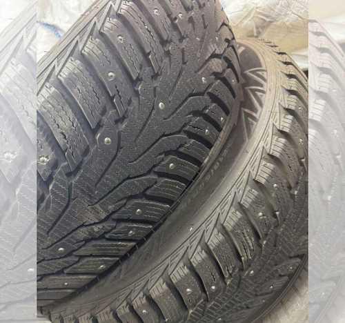 Nexen Winguard WinSpike SUV 215/65 R16