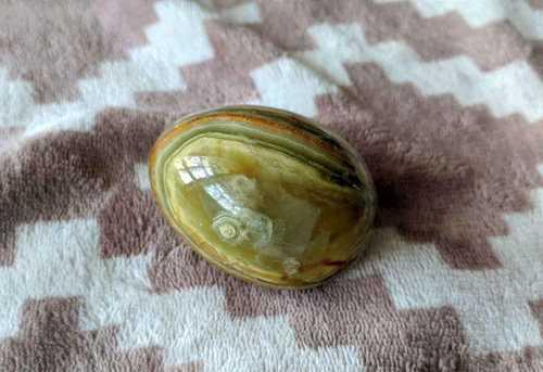 Яйцо из оникса, шар из натуральных камней