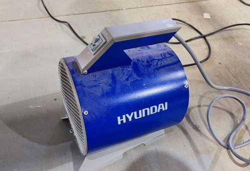 Тепловая пушка электрическая Hyundai HHG6-30-UI523