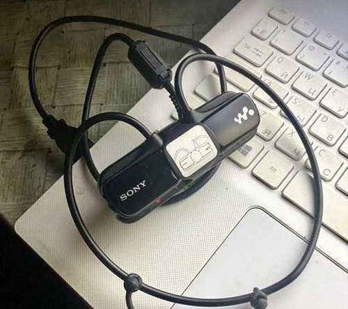 MP3-плеер Sony Walkman NWZ-W273B Black 4 гб
