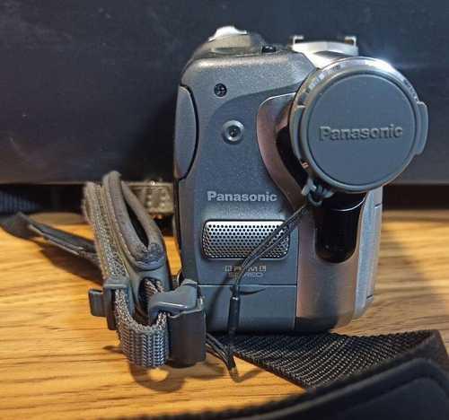 Видеокамера panasonic NV-GS50EN