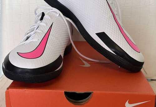 Футбольные бутсы Nike Phantom GT Club IC оригинал