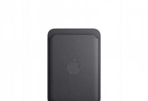 Apple iPhone FineWoven Wallet MagSafe (Black)