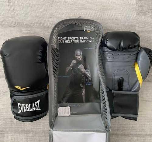 Боксерские перчатки Everlast 12 oz