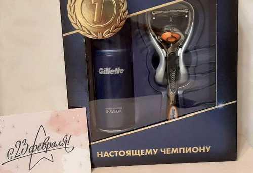 Подарочный набор для мужчин Gillette