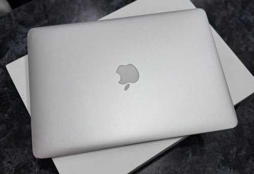 MacBook Air 11 (2015), 224 ГБ, Core i5, 1.6 ГГц, RAM 8 ГБ, Intel HD Graphics 6000
