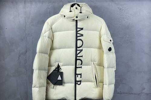 Down Jacket Moncler Vertical Logo White