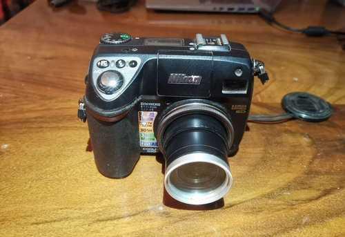 Nikon Coolpix 8400