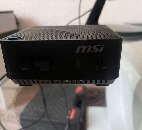 Неттоп MSI Cubi N черный