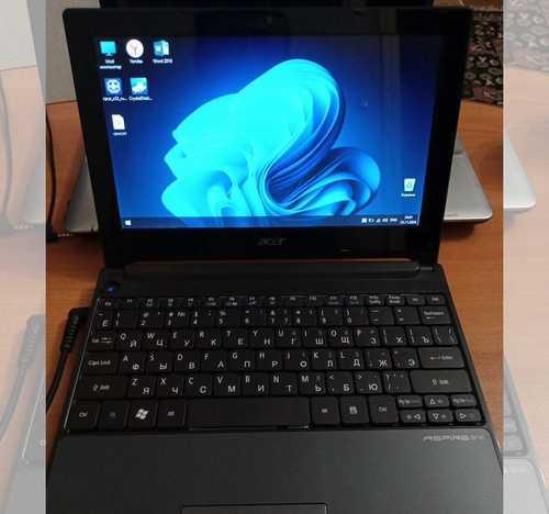 Нетбук acer aspire one d255