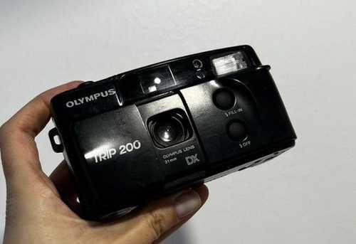 Плёночный фотоаппарат olympus trip 200