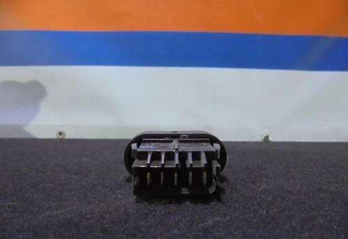 Кнопка блокировки замков Renault Logan 1 2005-2014
