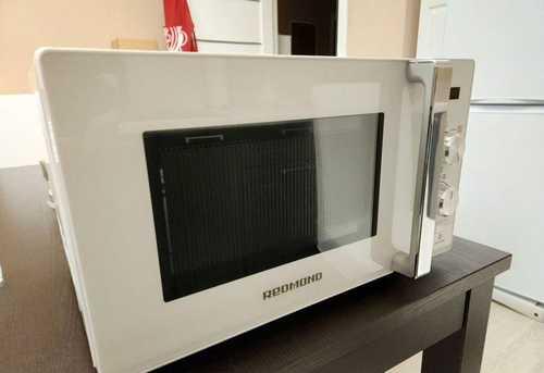 Микроволновая печь Redmond RM-2006D (белая)