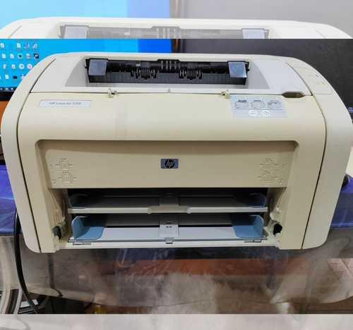 Принтер лазерный HP LaserJet 1018