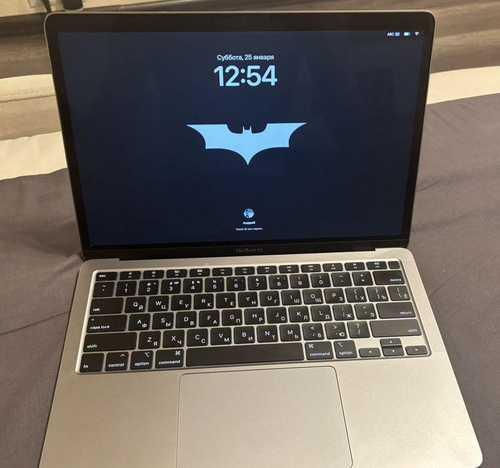 Apple macbook air 13 2020 i5