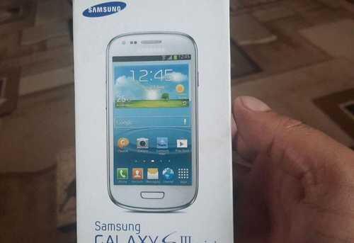 Samsung Galaxy S III mini GT-I8190N, 8 ГБ