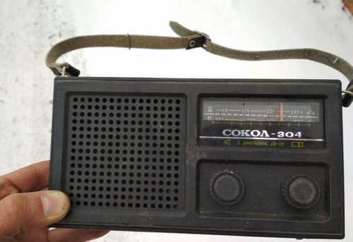 Радиоприемник Сокол-304 транзисторный (СССР )