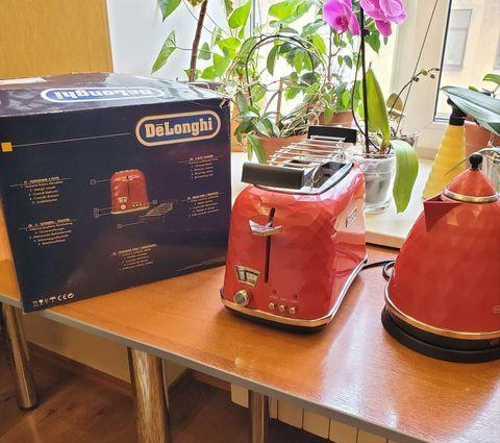 Тостер DeLonghi CTJ 2103.R