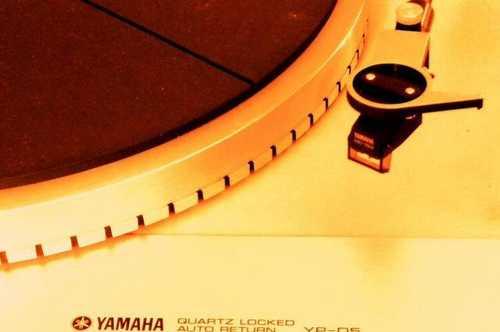 Виниловый проигрыватель Yamaha YP-D5 (1979 м.г.)