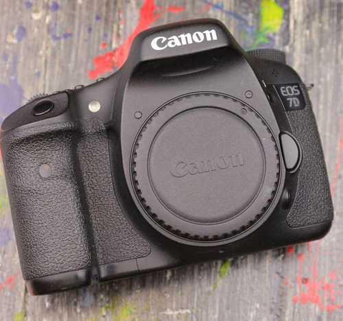 Canon EOS 7D Body s/n035