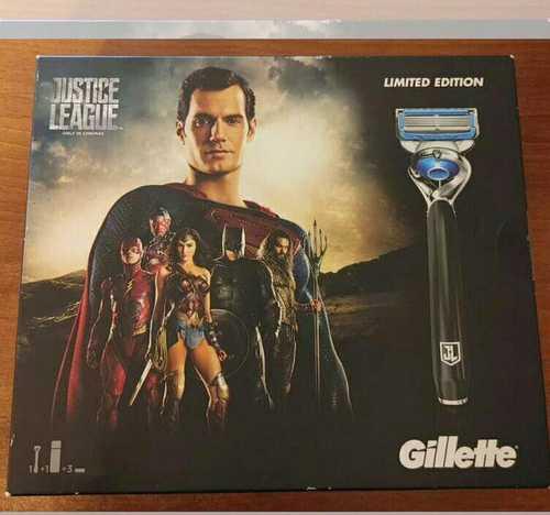 Подарочный набор для бритья gillette