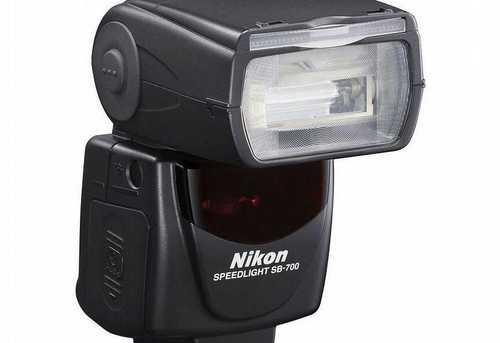 Фотовспышка Nikon Speedlight SB-700