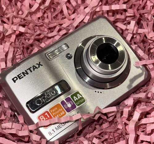 Мяукающий фотоаппарат Pentax Optio E40