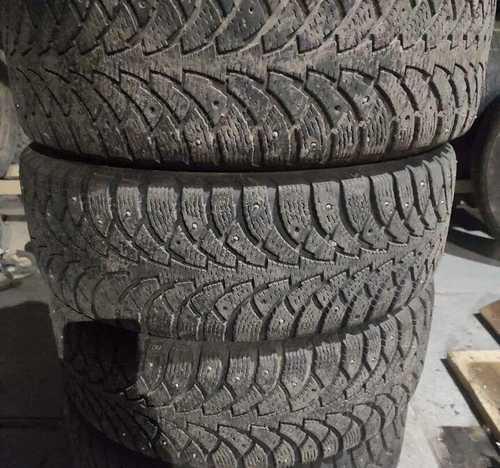 Nokian Tyres Hakka Blue 5.40/60 R15 27