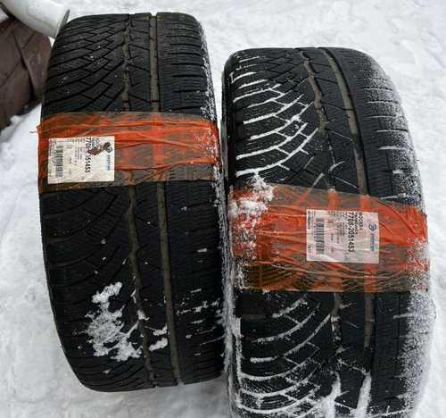 Michelin Pilot Alpin PA4 225/40 R19