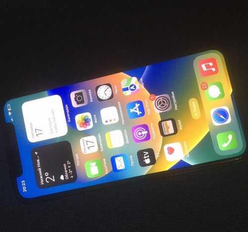 iPhone X, 64 ГБ