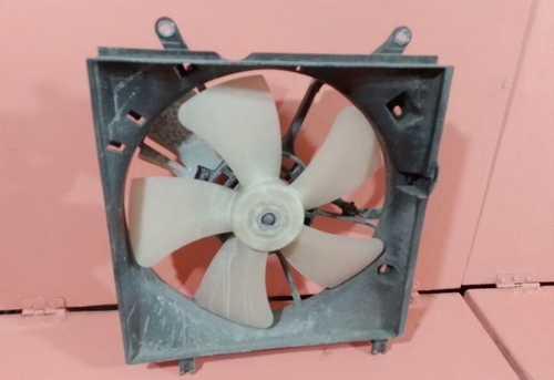 Вентилятор радиатора с диффузором Toyota RAV 4 CA2