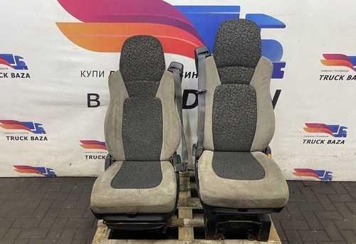 1738295 Комплект сидений Daf XF105